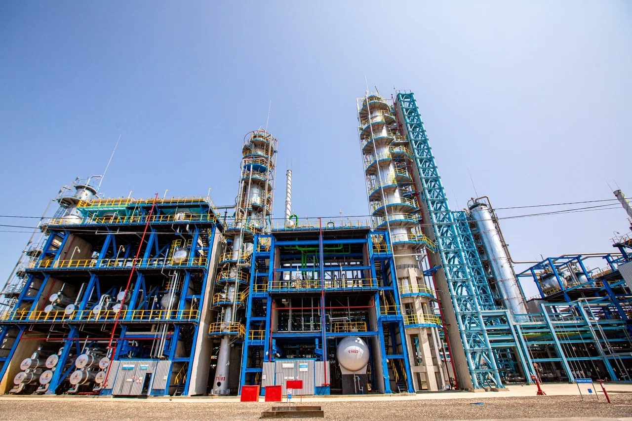 Завод «Caspi Bitum» изнутри